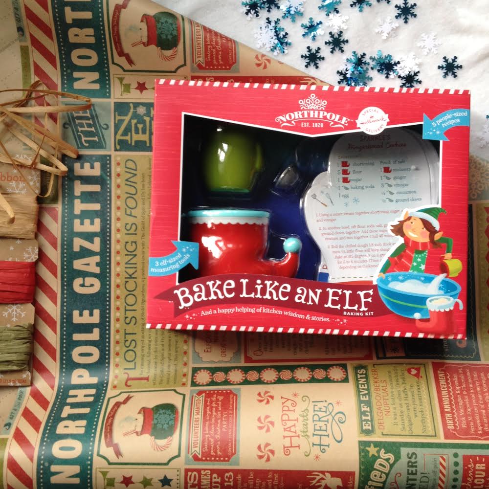 Holiday Fun And Gift Giving With Hallmark! ☕ Roasted Beanz