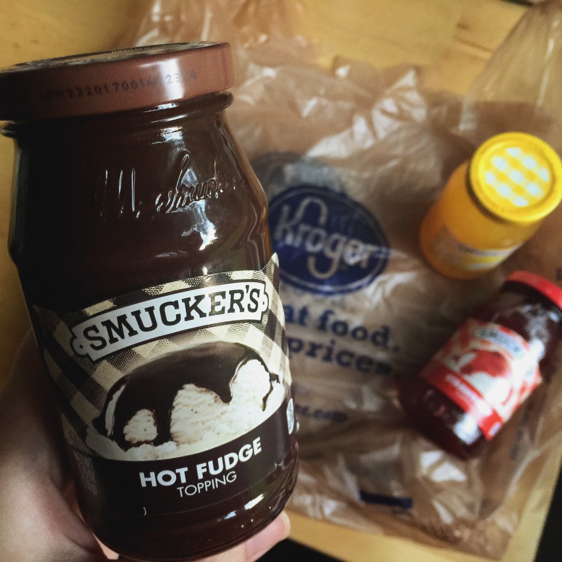 Creating Cool Memories With Classic Toppings | Smucker’s® ☕ Roasted Beanz
